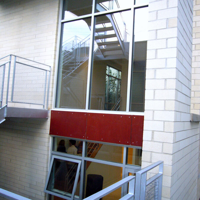 Storefront - Newtec Windows